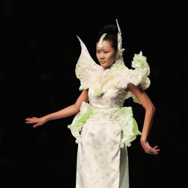 XuMing Haute Couture at China Fashion Week 2012 | SENATUS