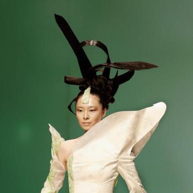 XuMing Haute Couture at China Fashion Week 2012 | SENATUS