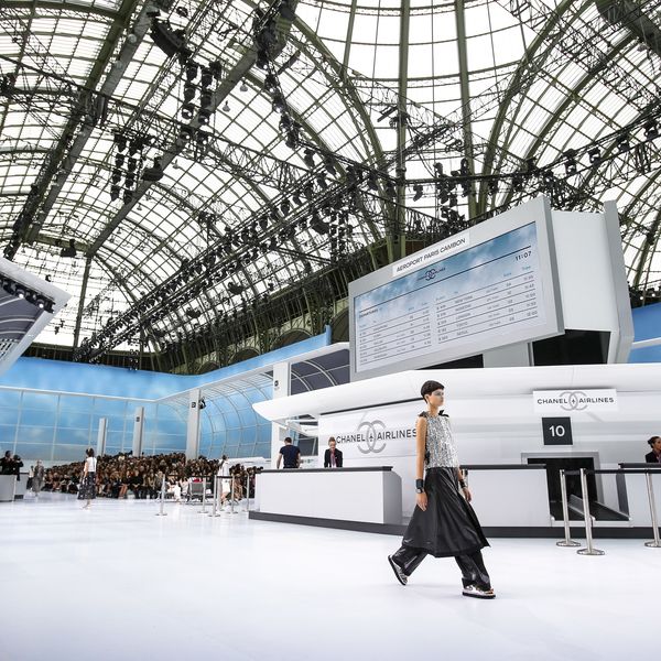 CHANEL Spring/Summer 2016 at Paris Fashion Week | SENATUS