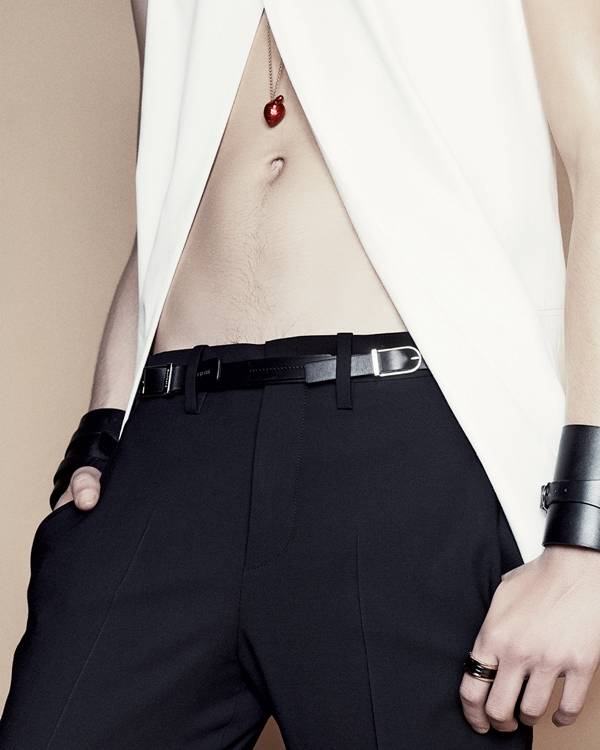 "Heads, Shoulders, Knees and Toes" by Gregory Harris for Interview ...