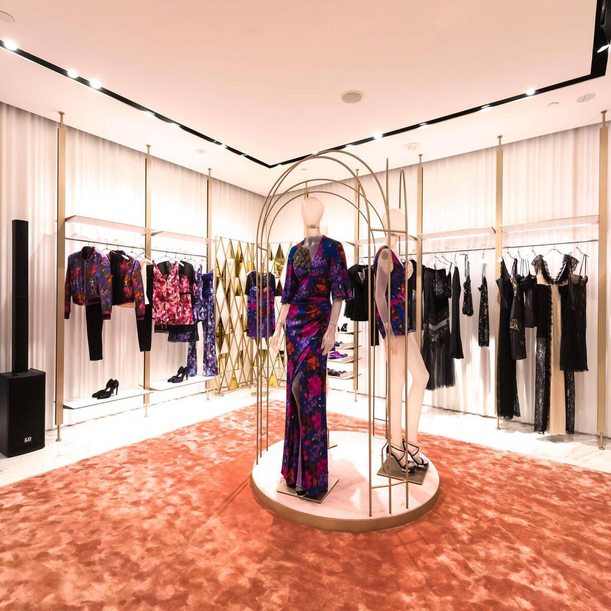 La Perla Opens Boutique in Singapore | SENATUS