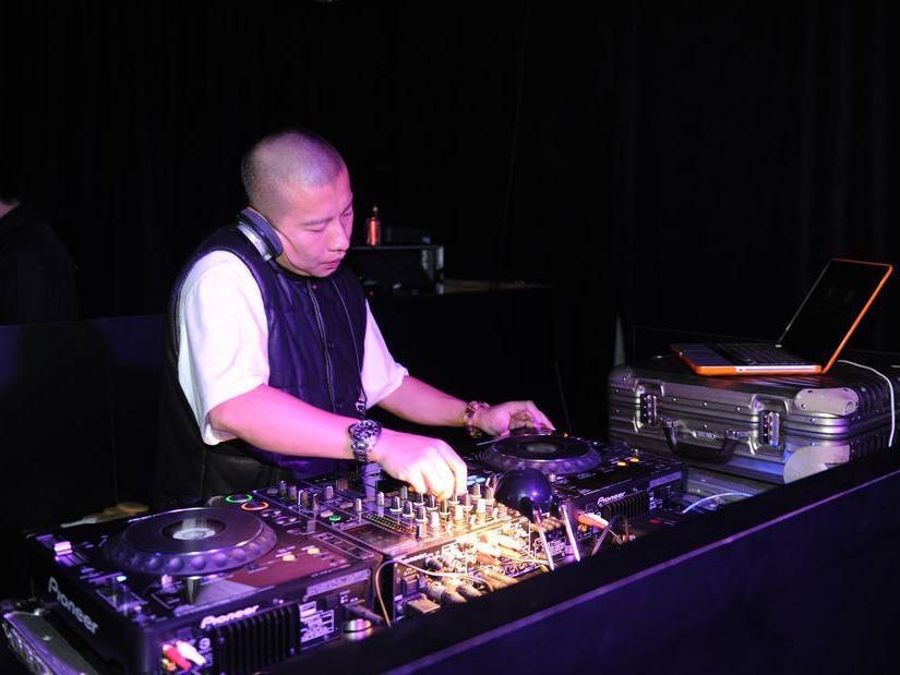 Seen @ Shanghai Tang Mansion Opening Party | SENATUS