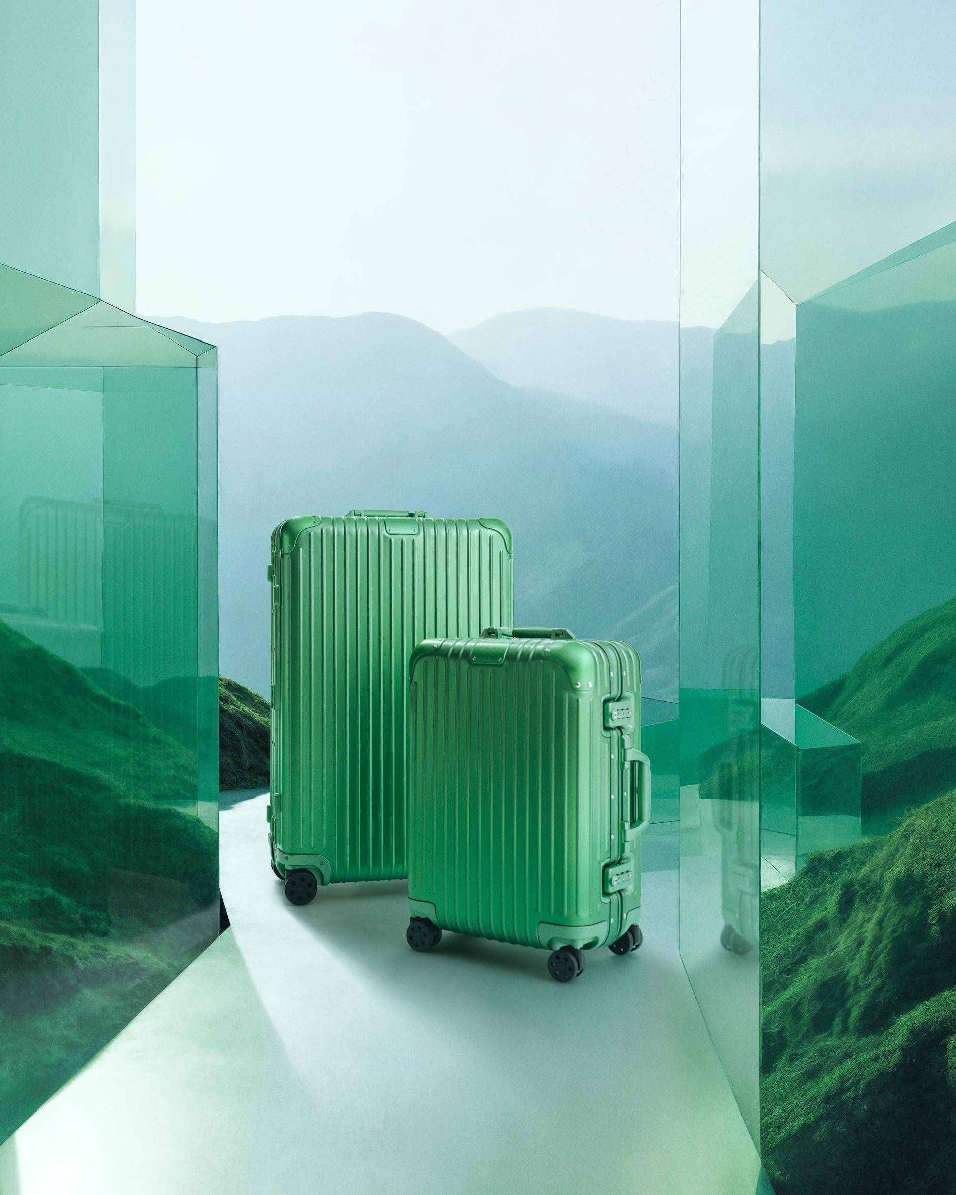 RIMOWA introduces Emerald - a new seasonal original colour | SENATUS