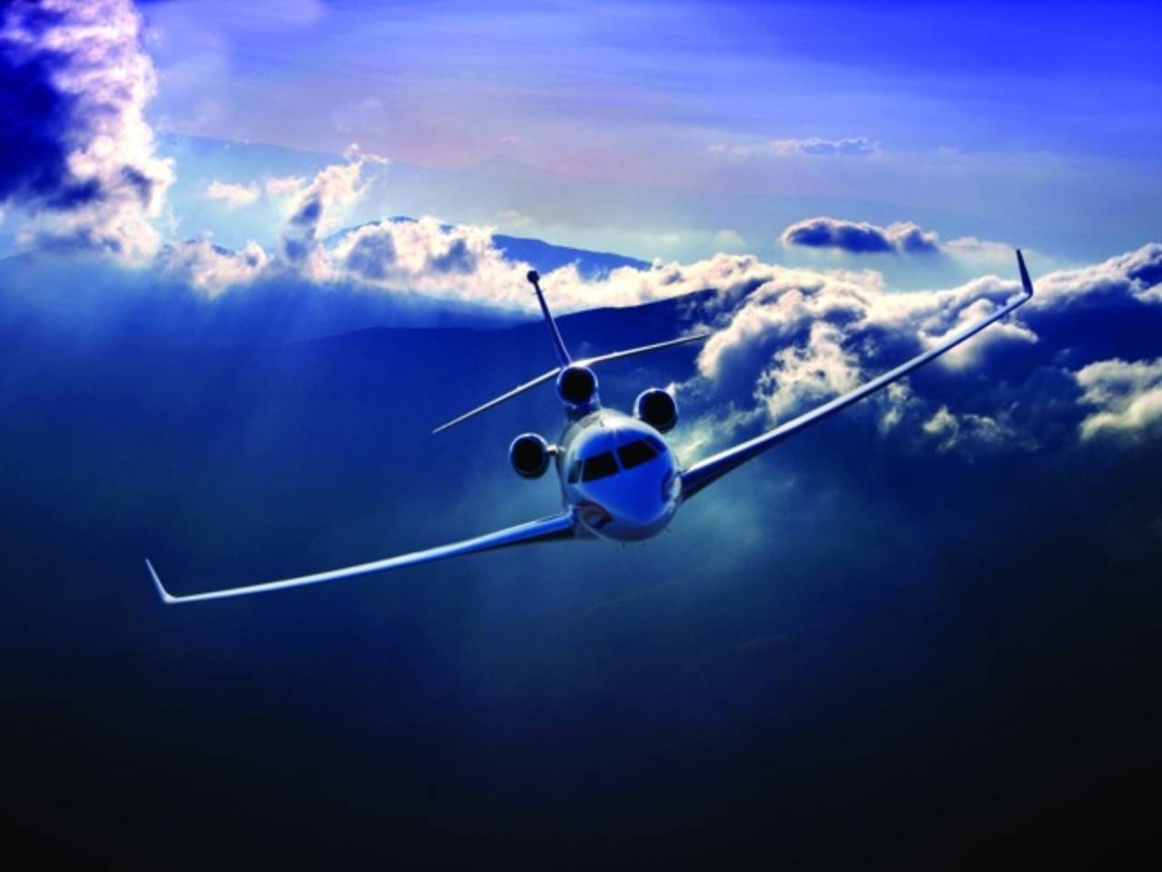 Dassault's Falcon 7X Wins Design Award | SENATUS