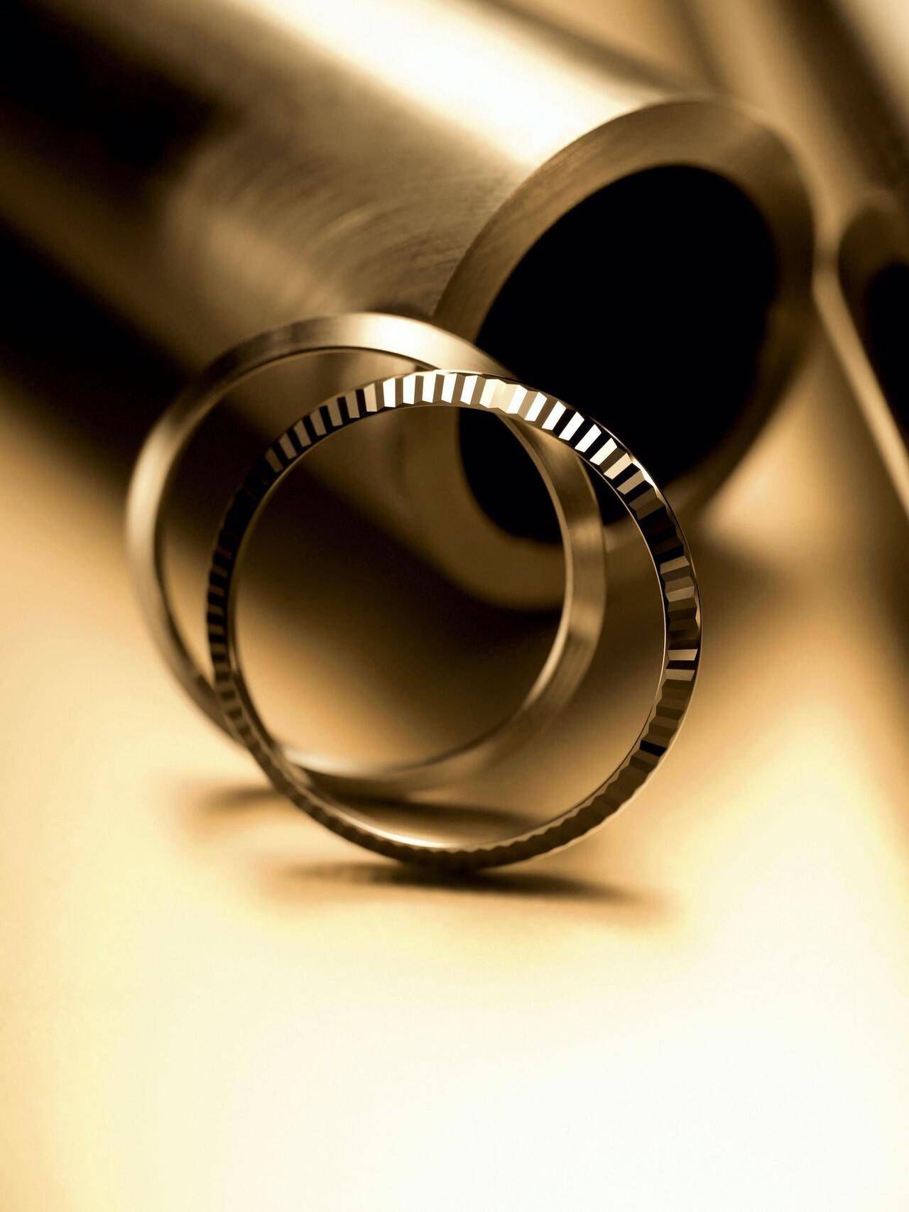 Rolex, The Master of Foundry: Uncovering the Source of the Shine | SENATUS